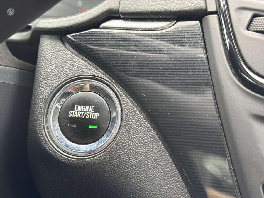Black Opel Insignia 2015 in Marijampole, with an engine capacity of 1.96 L and mileage of 196 thousand km for 4600 €, photo 34 on AUTOMOTO.COM.LV