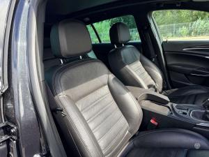 Black Opel Insignia 2015 in Marijampole, with an engine capacity of 1.96 L and mileage of 276 thousand km for 4950 €, photo 15 on AUTOMOTO.COM.LV