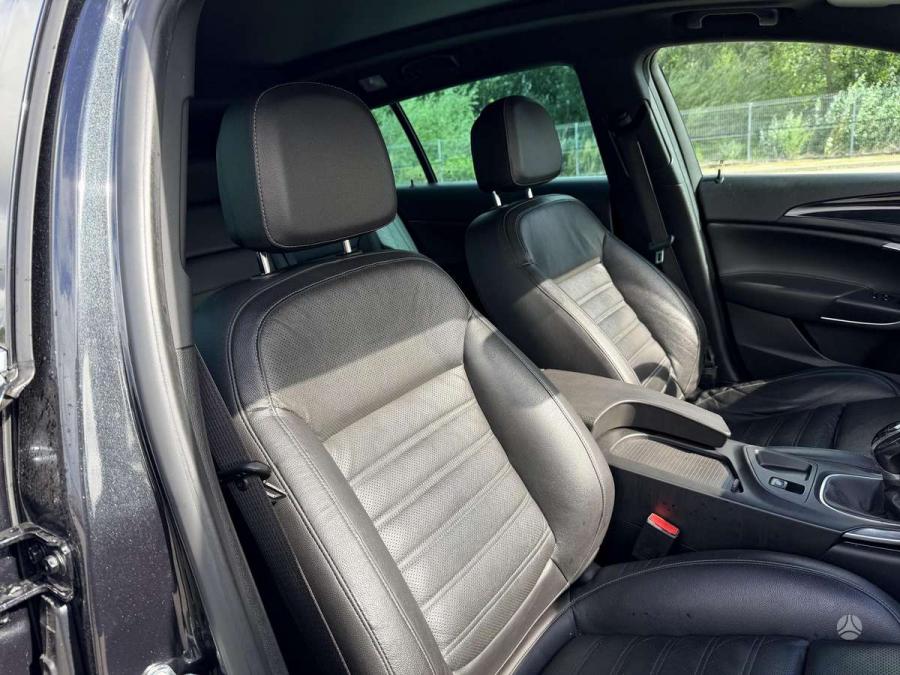 Black Opel Insignia 2015 in Marijampole, with an engine capacity of 1.96 L and mileage of 276 thousand km for 4950 €, photo 15 on AUTOMOTO.COM.LV