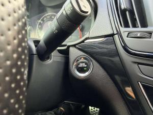 Black Opel Insignia 2015 in Marijampole, with an engine capacity of 1.96 L and mileage of 276 thousand km for 4950 €, photo 25 on AUTOMOTO.COM.LV