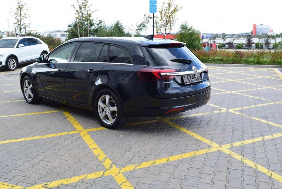 Melns Opel Insignia 2015 Viļņa, ar dzinēja tilpumu 1.60 L un nobraukumu 264 tūkst. km par 4950 €, foto 6 vietnē AUTOMOTO.COM.LV
