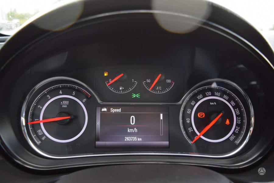 Melns Opel Insignia 2015 Viļņa, ar dzinēja tilpumu 1.60 L un nobraukumu 264 tūkst. km par 4950 €, foto 18 vietnē AUTOMOTO.COM.LV
