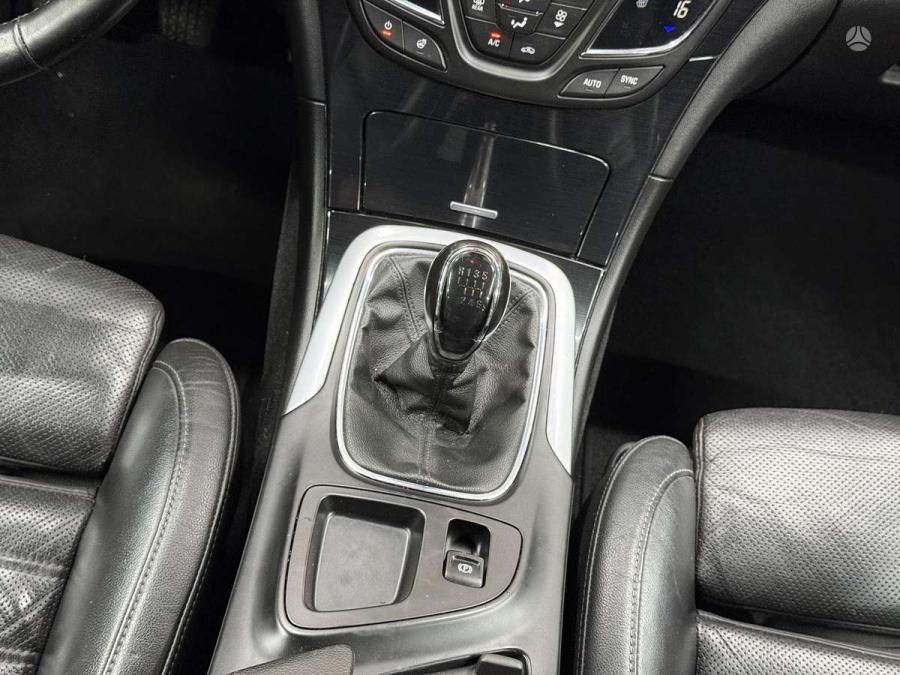 Melns Opel Insignia 2015 Marijampole, ar dzinēja tilpumu 1.96 L un nobraukumu 270 tūkst. km par 5500 €, foto 31 vietnē AUTOMOTO.COM.LV