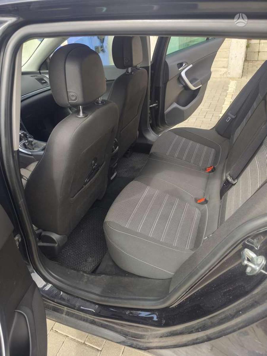 Melns Opel Insignia 2015 Šauļi, ar dzinēja tilpumu 1.96 L un nobraukumu 244 tūkst. km par 5400 €, foto 9 vietnē AUTOMOTO.COM.LV