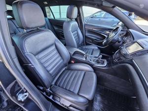 Black Opel Insignia 2015 in Kretinga, with an engine capacity of 1.96 L and mileage of 320 thousand km for 4999 €, photo 20 on AUTOMOTO.COM.LV