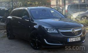 Black Opel Insignia 2015 in Riga, with an engine capacity of 2.00 L and mileage of 0 thousand km for 3990 €, photo 3 on AUTOMOTO.COM.LV