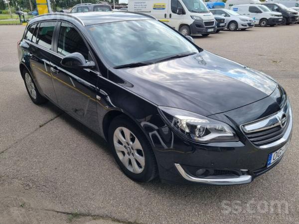 Melns Opel Insignia 2016 Rīga, ar dzinēja tilpumu 1.60 L un nobraukumu 41 tūkst. km par 9800 €, foto 3 vietnē AUTOMOTO.COM.LV