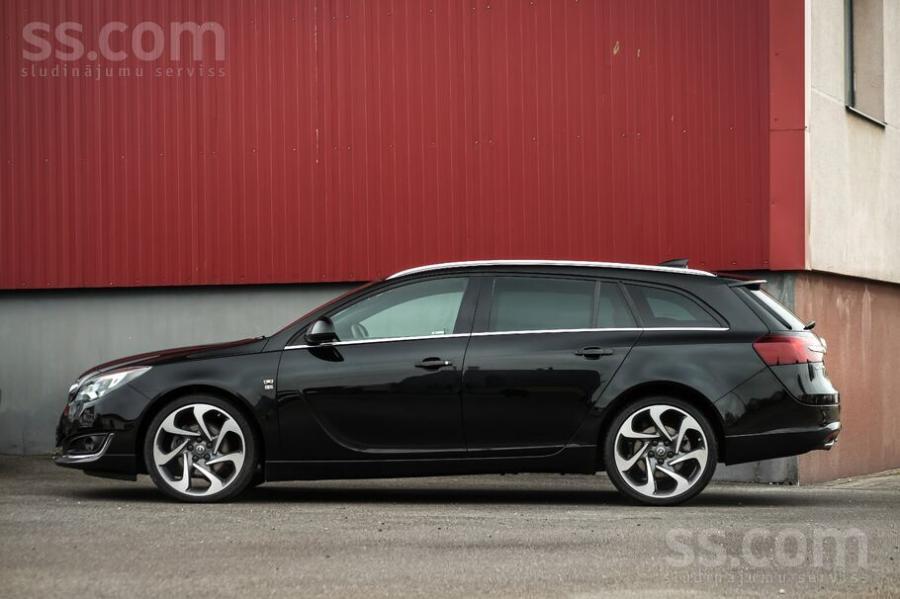 Black Opel Insignia 2016 in Tukums, with an engine capacity of 2.00 L and mileage of 0 thousand km for 8800 €, photo 7 on AUTOMOTO.COM.LV
