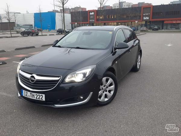 Black Opel Insignia 2016 in Kretinga, with an engine capacity of 1.60 L and mileage of 190 thousand km for 6990 €, photo 1 on AUTOMOTO.COM.LV