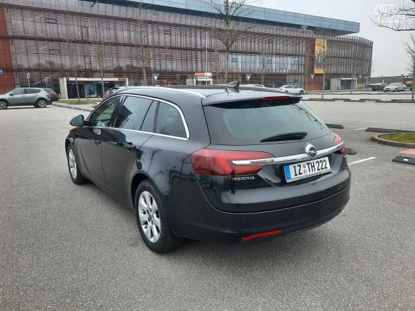 Black Opel Insignia 2016 in Kretinga, with an engine capacity of 1.60 L and mileage of 190 thousand km for 6990 €, photo 8 on AUTOMOTO.COM.LV