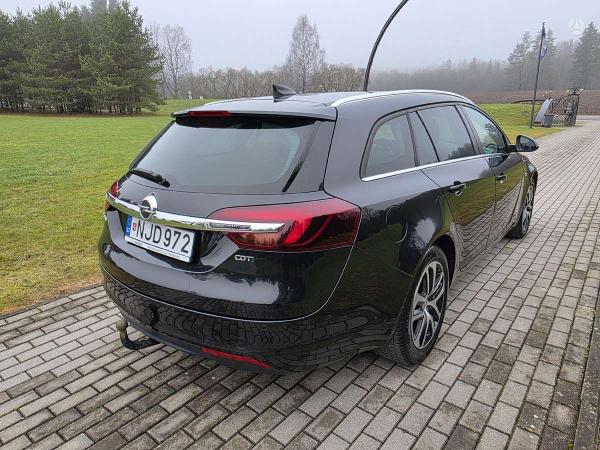 Melns Opel Insignia 2016 Telšiai, ar dzinēja tilpumu 1.60 L un nobraukumu 214 tūkst. km par 6900 €, foto 3 vietnē AUTOMOTO.COM.LV