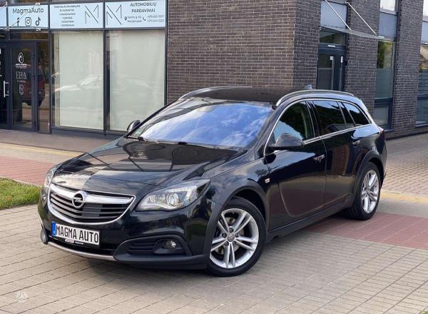 Black Opel Insignia 2016 in Marijampole, with an engine capacity of 1.96 L and mileage of 203 thousand km for 7950 €, photo 2 on AUTOMOTO.COM.LV