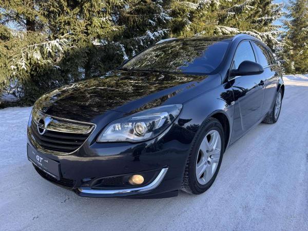 Black Opel Insignia 2016 in Alytus, with an engine capacity of 1.96 L and mileage of 263 thousand km for 5650 €, photo 4 on AUTOMOTO.COM.LV
