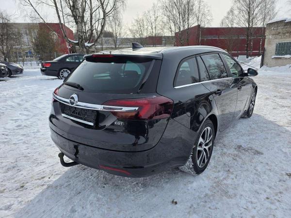 Black Opel Insignia 2016 in Telschi, with an engine capacity of 1.60 L and mileage of 214 thousand km for 6700 €, photo 3 on AUTOMOTO.COM.LV