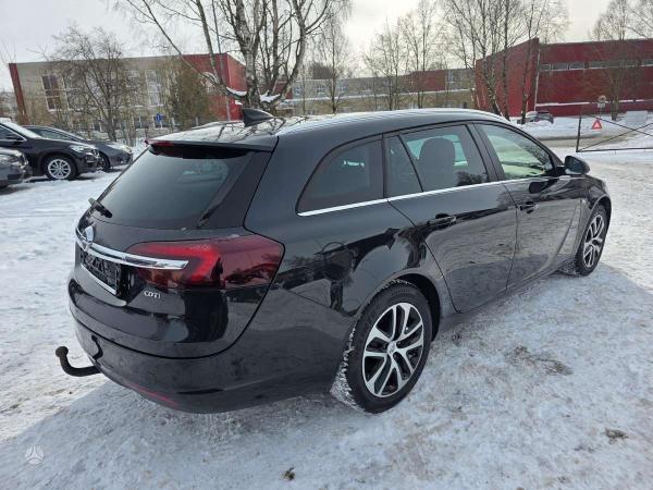 Black Opel Insignia 2016 in Telschi, with an engine capacity of 1.60 L and mileage of 214 thousand km for 6700 €, photo 9 on AUTOMOTO.COM.LV