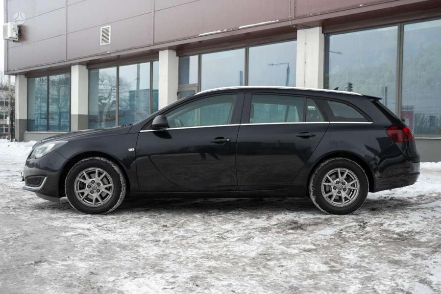 Melns Opel Insignia 2016 Kauņa, ar dzinēja tilpumu 1.60 L un nobraukumu 173 tūkst. km par 5300 €, foto 2 vietnē AUTOMOTO.COM.LV