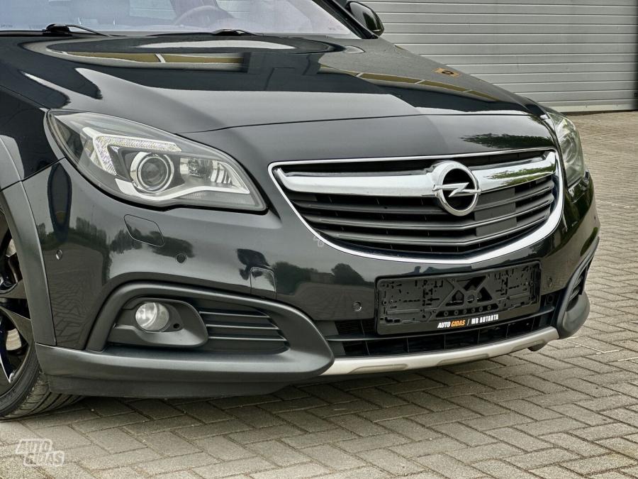 Black Opel Insignia 2016 in Kretinga, with an engine capacity of 2.00 L and mileage of 215 thousand km for 7999 €, photo 5 on AUTOMOTO.COM.LV