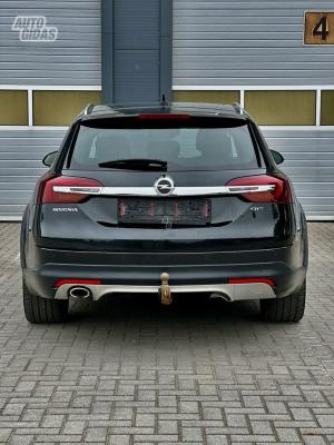 Black Opel Insignia 2016 in Kretinga, with an engine capacity of 2.00 L and mileage of 215 thousand km for 7999 €, photo 9 on AUTOMOTO.COM.LV