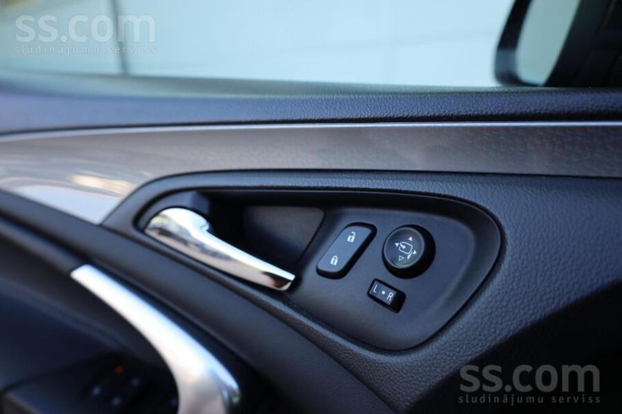 Melns Opel Insignia 2016 Rīga, ar dzinēja tilpumu 1.60 L un nobraukumu 0 tūkst. km par 5495 €, foto 18 vietnē AUTOMOTO.COM.LV