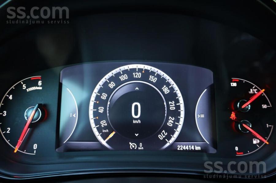 Melns Opel Insignia 2016 Rīga, ar dzinēja tilpumu 1.60 L un nobraukumu 0 tūkst. km par 5495 €, foto 22 vietnē AUTOMOTO.COM.LV