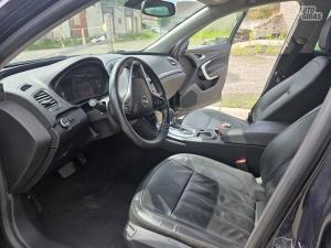 Black Opel Insignia 2016 in Ukmerge, with an engine capacity of 2.00 L and mileage of 284 thousand km for 5500 €, photo 8 on AUTOMOTO.COM.LV