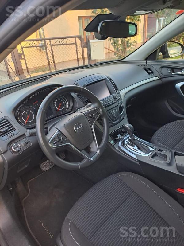 Melns Opel Insignia 2016 Ogre, ar dzinēja tilpumu 1.60 L un nobraukumu 53 tūkst. km par 12500 €, foto 4 vietnē AUTOMOTO.COM.LV