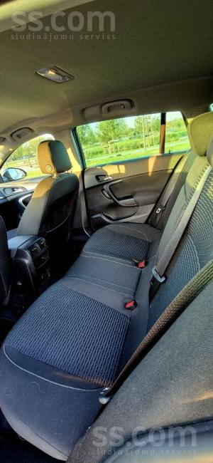 Melns Opel Insignia 2016 Ogre, ar dzinēja tilpumu 1.60 L un nobraukumu 53 tūkst. km par 12500 €, foto 6 vietnē AUTOMOTO.COM.LV