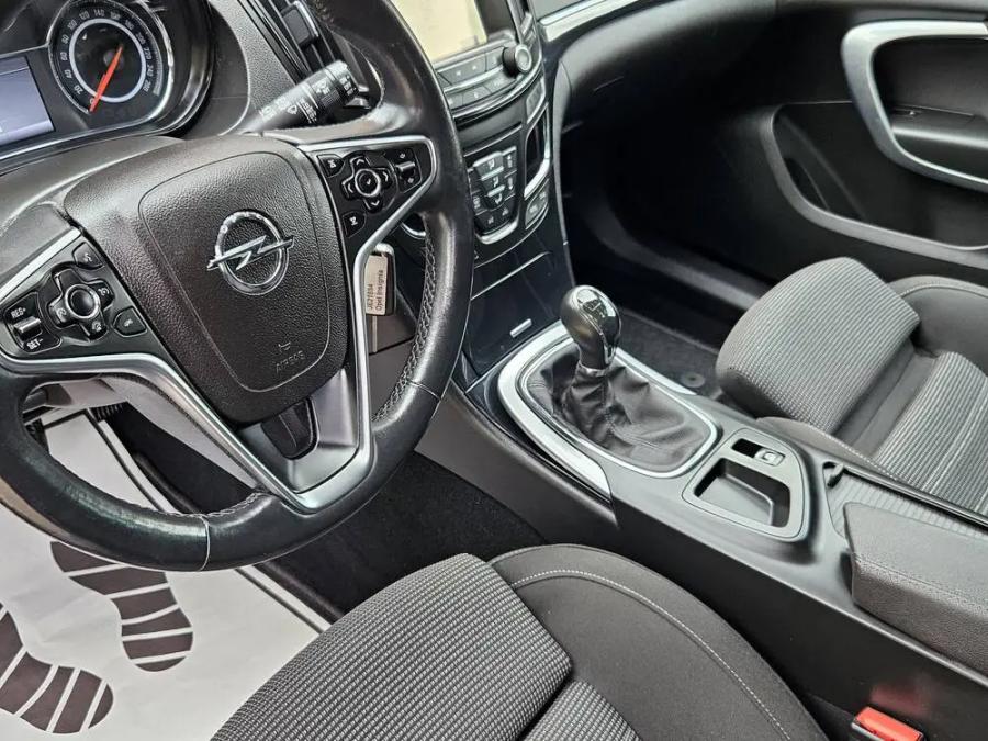 Melns Opel Insignia 2016 Jēkabpils, ar dzinēja tilpumu 2.00 L un nobraukumu 234 tūkst. km par 6790 €, foto 18 vietnē AUTOMOTO.COM.LV