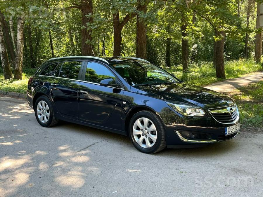Black Opel Insignia 2016 in Riga, with an engine capacity of 1.60 L and mileage of 0 thousand km for 12899 €, photo 8 on AUTOMOTO.COM.LV