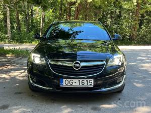 Black Opel Insignia 2016 in Riga, with an engine capacity of 1.60 L and mileage of 0 thousand km for 12899 €, photo 9 on AUTOMOTO.COM.LV
