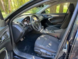Black Opel Insignia 2016 in Riga, with an engine capacity of 1.60 L and mileage of 0 thousand km for 12899 €, photo 10 on AUTOMOTO.COM.LV