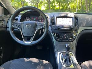 Black Opel Insignia 2016 in Riga, with an engine capacity of 1.60 L and mileage of 0 thousand km for 12899 €, photo 12 on AUTOMOTO.COM.LV