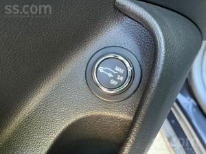 Black Opel Insignia 2016 in Riga, with an engine capacity of 1.60 L and mileage of 0 thousand km for 12899 €, photo 18 on AUTOMOTO.COM.LV
