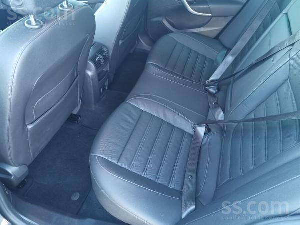 Melns Opel Insignia 2016 Rēzekne, ar dzinēja tilpumu 1.60 L un nobraukumu 243 tūkst. km par 6200 €, foto 5 vietnē AUTOMOTO.COM.LV