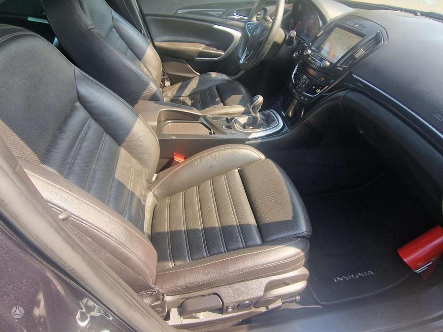 Melns Opel Insignia 2016 Ukmergė, ar dzinēja tilpumu 1.60 L un nobraukumu 235 tūkst. km par 4950 €, foto 12 vietnē AUTOMOTO.COM.LV