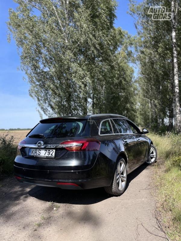 Black Opel Insignia 2016 in Jurbarkas, with an engine capacity of 2.00 L and mileage of 364 thousand km for 5350 €, photo 5 on AUTOMOTO.COM.LV