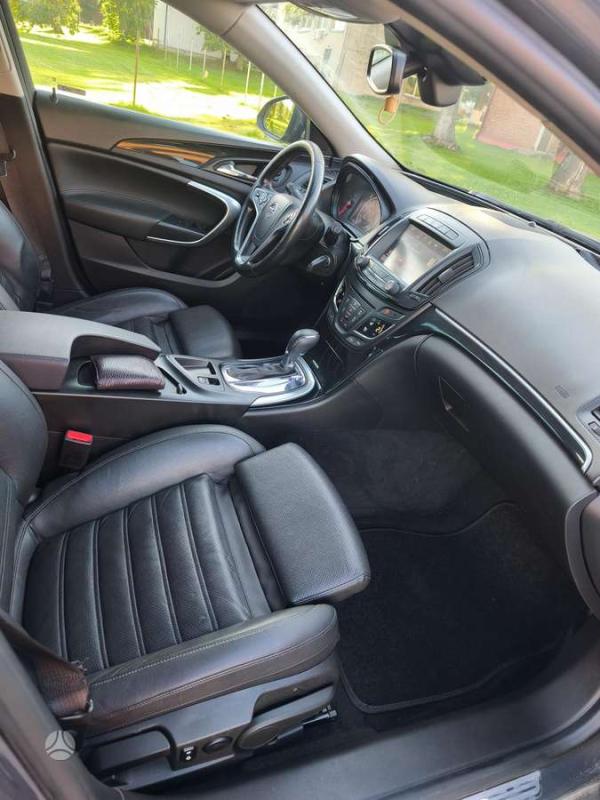 Melns Opel Insignia 2016 Prienai, ar dzinēja tilpumu 1.96 L un nobraukumu 250 tūkst. km par 5800 €, foto 10 vietnē AUTOMOTO.COM.LV