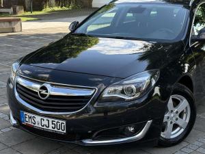 Black Opel Insignia 2016 in Kaunas, with an engine capacity of 1.60 L and mileage of 261 thousand km for 5399 €, photo 3 on AUTOMOTO.COM.LV