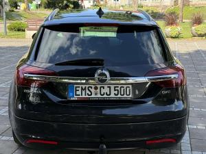 Black Opel Insignia 2016 in Kaunas, with an engine capacity of 1.60 L and mileage of 261 thousand km for 5399 €, photo 30 on AUTOMOTO.COM.LV