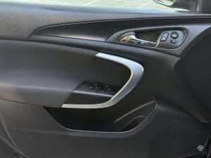Black Opel Insignia 2016 in Kaunas, with an engine capacity of 1.60 L and mileage of 261 thousand km for 5399 €, photo 36 on AUTOMOTO.COM.LV