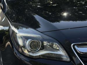 Black Opel Insignia 2016 in Kaunas, with an engine capacity of 1.60 L and mileage of 261 thousand km for 5399 €, photo 46 on AUTOMOTO.COM.LV