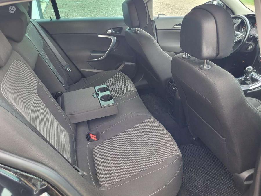 Melns Opel Insignia 2016 Viļņa, ar dzinēja tilpumu 1.60 L un nobraukumu 249 tūkst. km par 4350 €, foto 32 vietnē AUTOMOTO.COM.LV