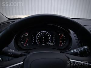Черный Опель Инсигния 2016 в Рига, объемом двигателя 1.60 л и пробегом 260 тыс. км за 5650 €, фото 9 на AUTOMOTO.COM.LV