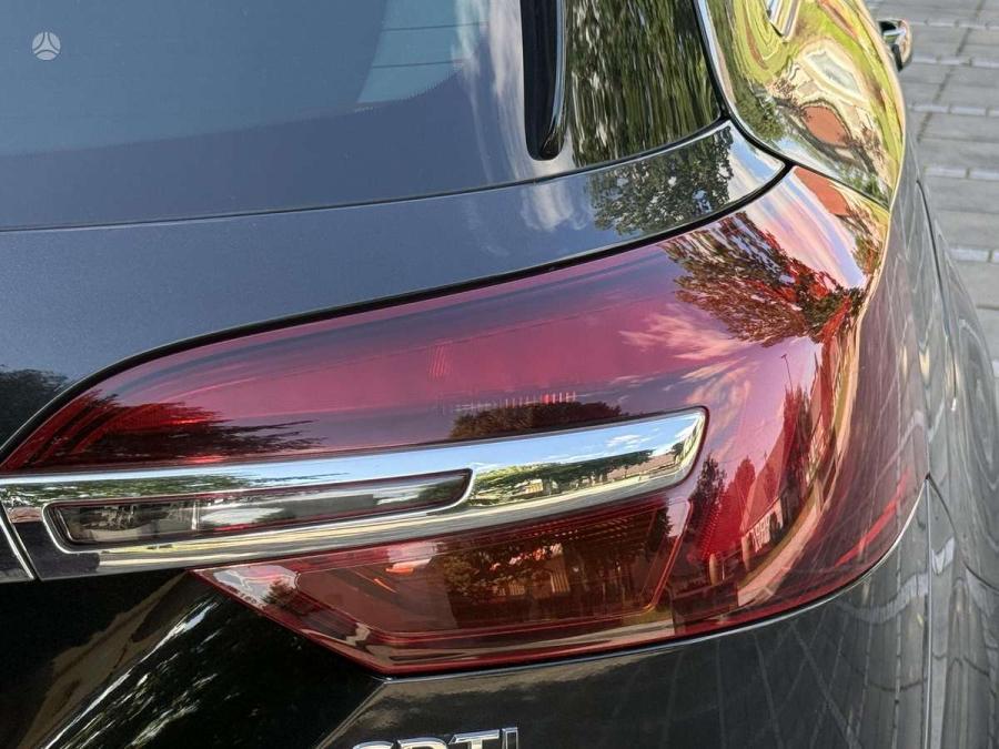 Melns Opel Insignia 2016 Kauņa, ar dzinēja tilpumu 1.60 L un nobraukumu 261 tūkst. km par 4990 €, foto 25 vietnē AUTOMOTO.COM.LV