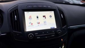 Черный Опель Инсигния 2016 в Тельшяй, объемом двигателя 1.96 л и пробегом 147 тыс. км за 6300 €, фото 23 на AUTOMOTO.COM.LV