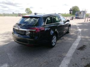 Black Opel Insignia 2016 in Marijampole, with an engine capacity of 1.36 L and mileage of 271 thousand km for 4799 €, photo 5 on AUTOMOTO.COM.LV