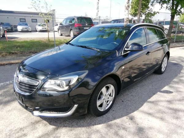 Black Opel Insignia 2016 in Marijampole, with an engine capacity of 1.36 L and mileage of 271 thousand km for 4799 €, photo 9 on AUTOMOTO.COM.LV