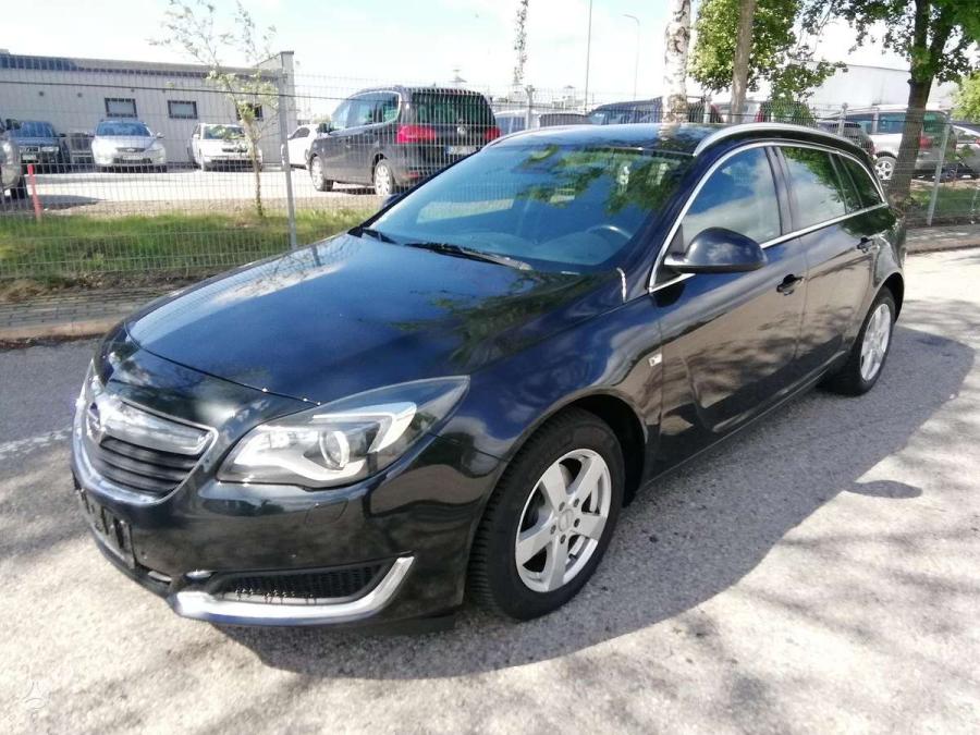 Black Opel Insignia 2016 in Marijampole, with an engine capacity of 1.36 L and mileage of 271 thousand km for 4799 €, photo 9 on AUTOMOTO.COM.LV