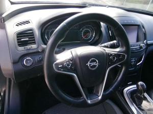 Black Opel Insignia 2016 in Marijampole, with an engine capacity of 1.36 L and mileage of 271 thousand km for 4799 €, photo 21 on AUTOMOTO.COM.LV
