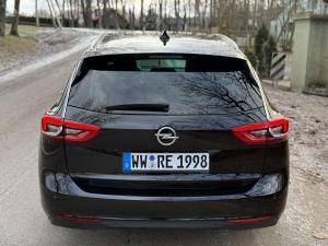 Black Opel Insignia 2017 in Marijampole, with an engine capacity of 1.96 L and mileage of 272 thousand km for 10200 €, photo 6 on AUTOMOTO.COM.LV